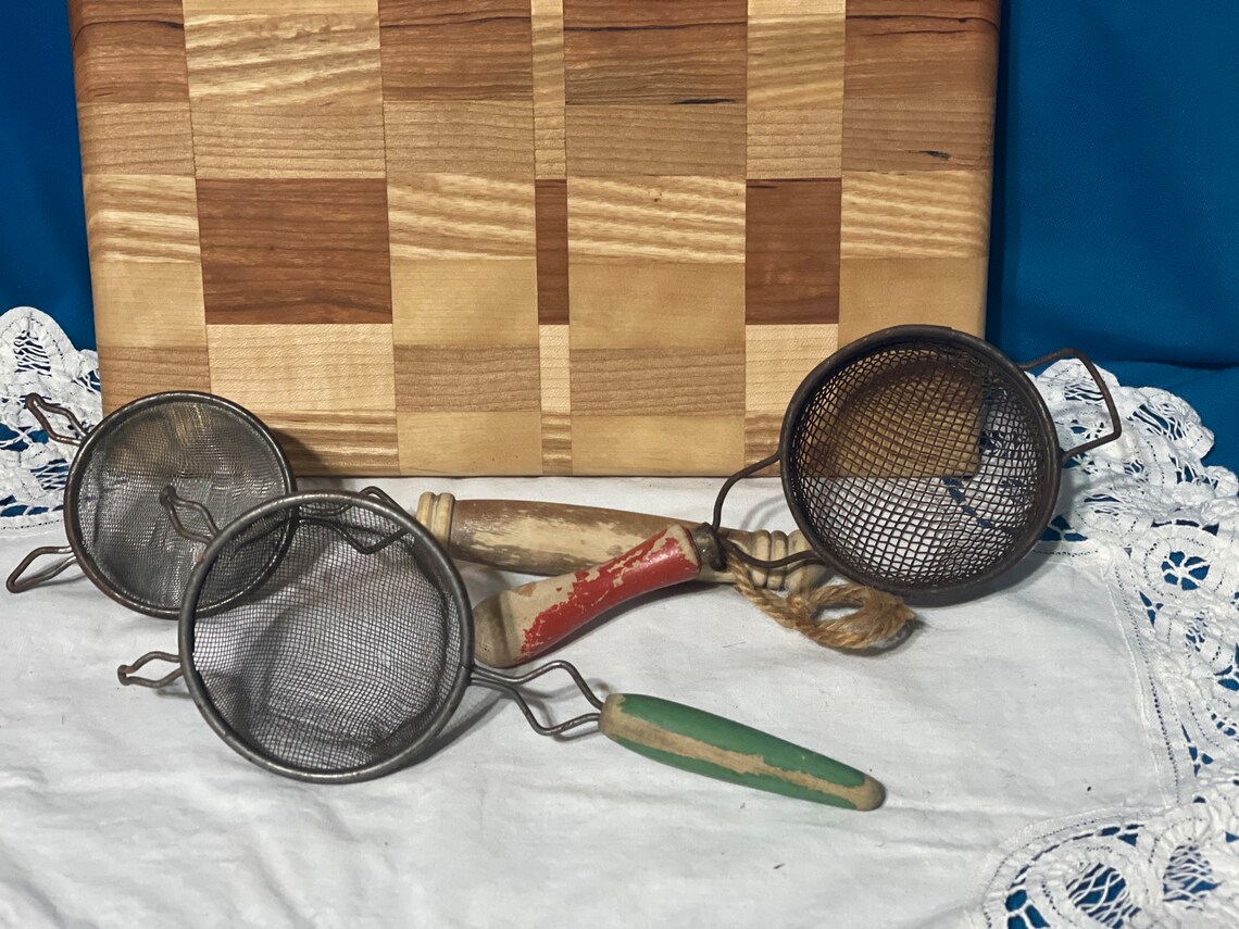 Vintage Small Sifters With Wooden Handles Selections Are - Etsy