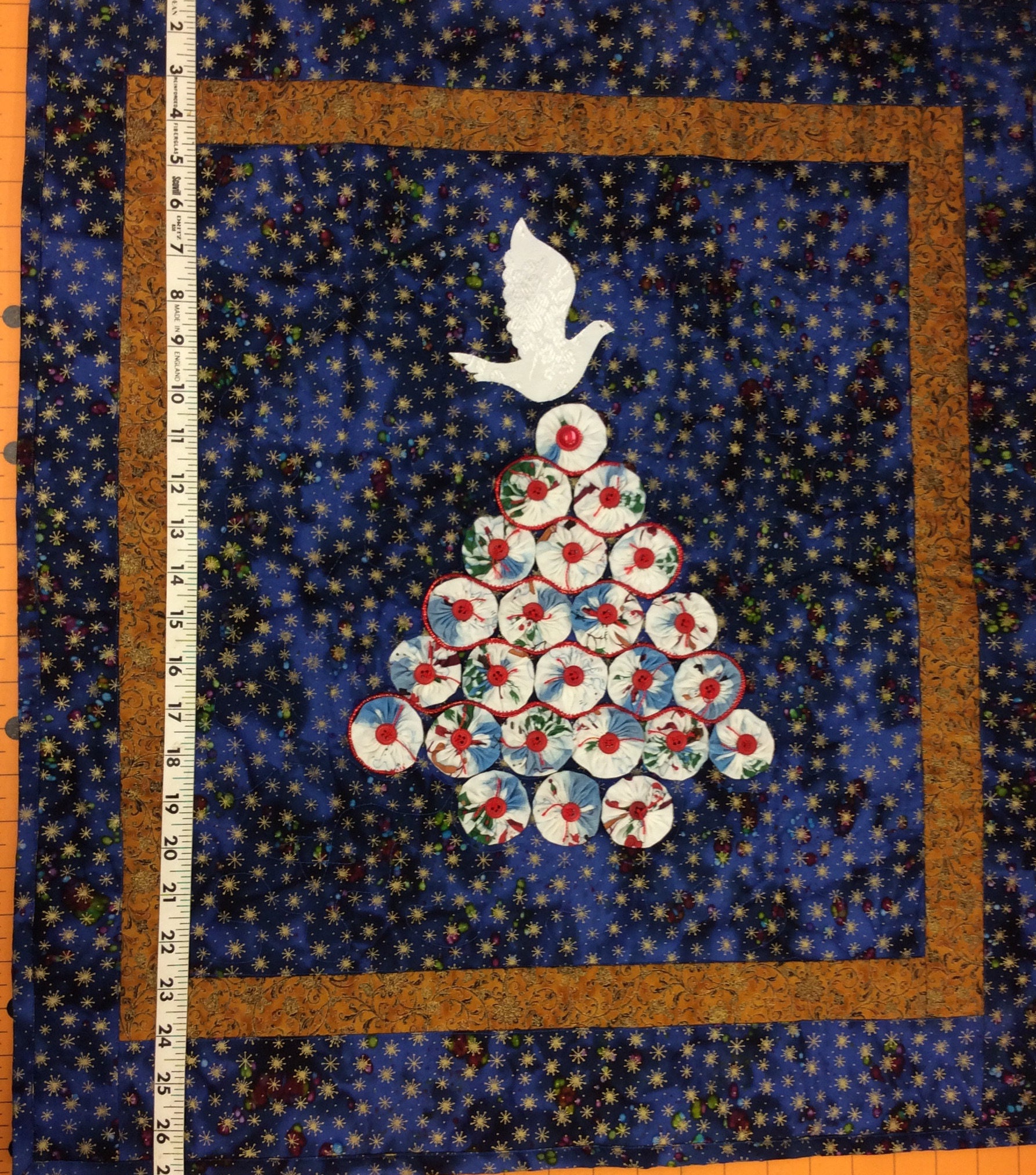 Christmas Tree Yo-yo Quilted Wall Hanging, Handmade - Etsy