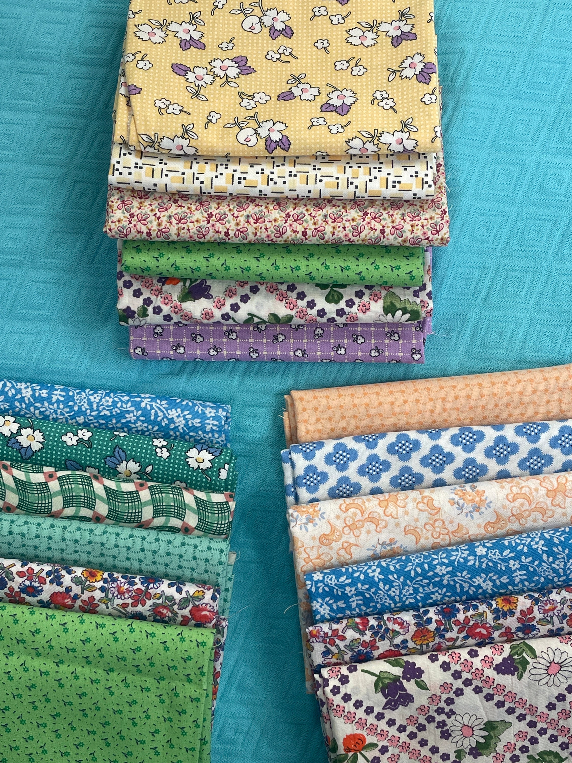 Reproduction Fabric Fat Quarter Bundles, Quilting Fabric, Select ...