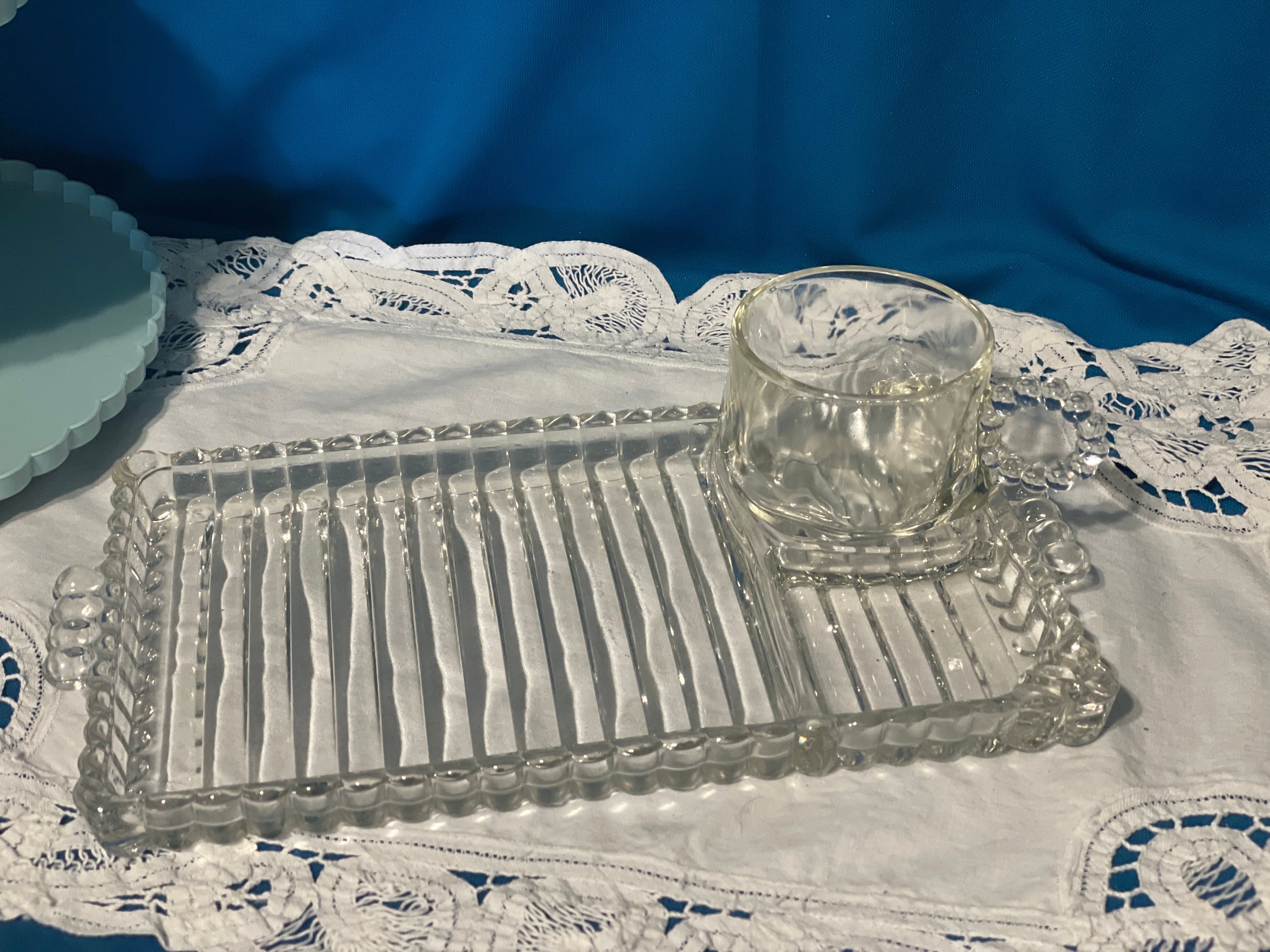 Vintage Hazel Atlas Sip and Smoke Luncheon/snack Tray and Cup. - Etsy