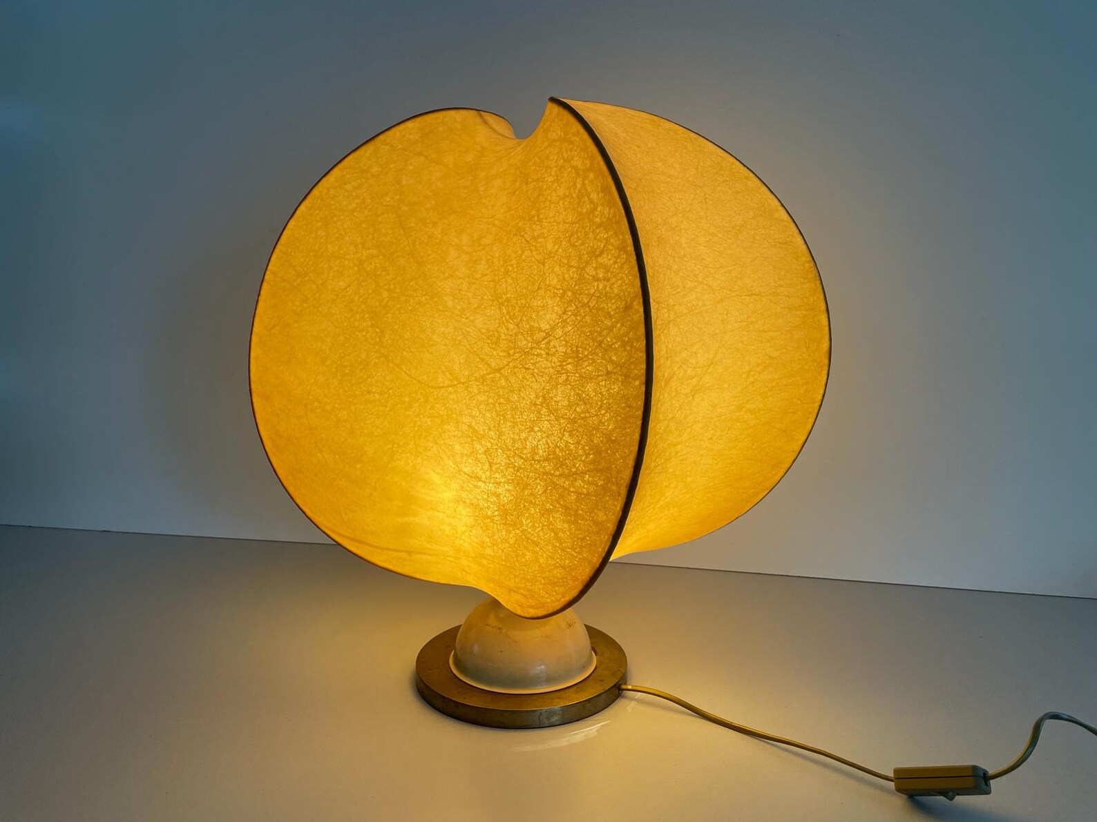 Italian XL Cocoon Shade Table Lamp With Brass Base, Italy, 1960s - Etsy