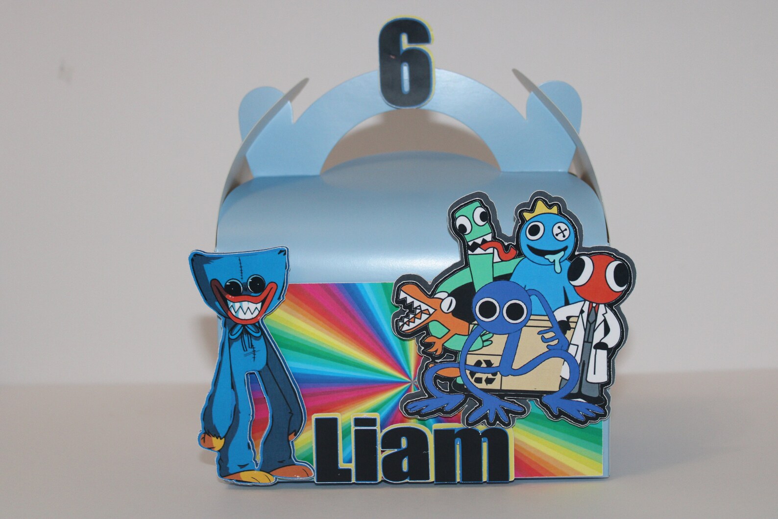 Rainbow Friends and Huggy Wuggy Gable Box, Rainbow Friends and Huggy ...