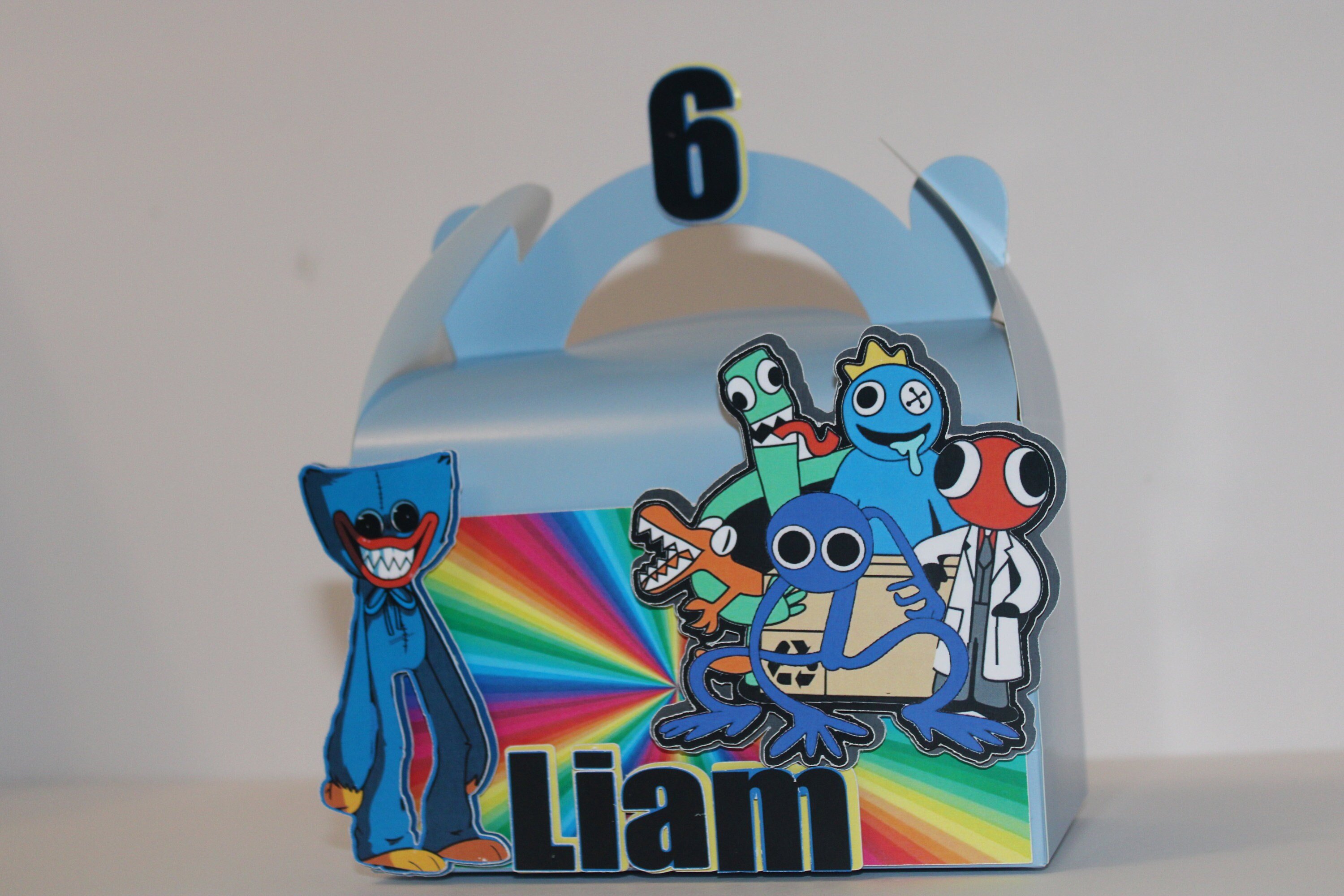 Rainbow Friends and Huggy Wuggy Gable Box, Rainbow Friends and Huggy ...