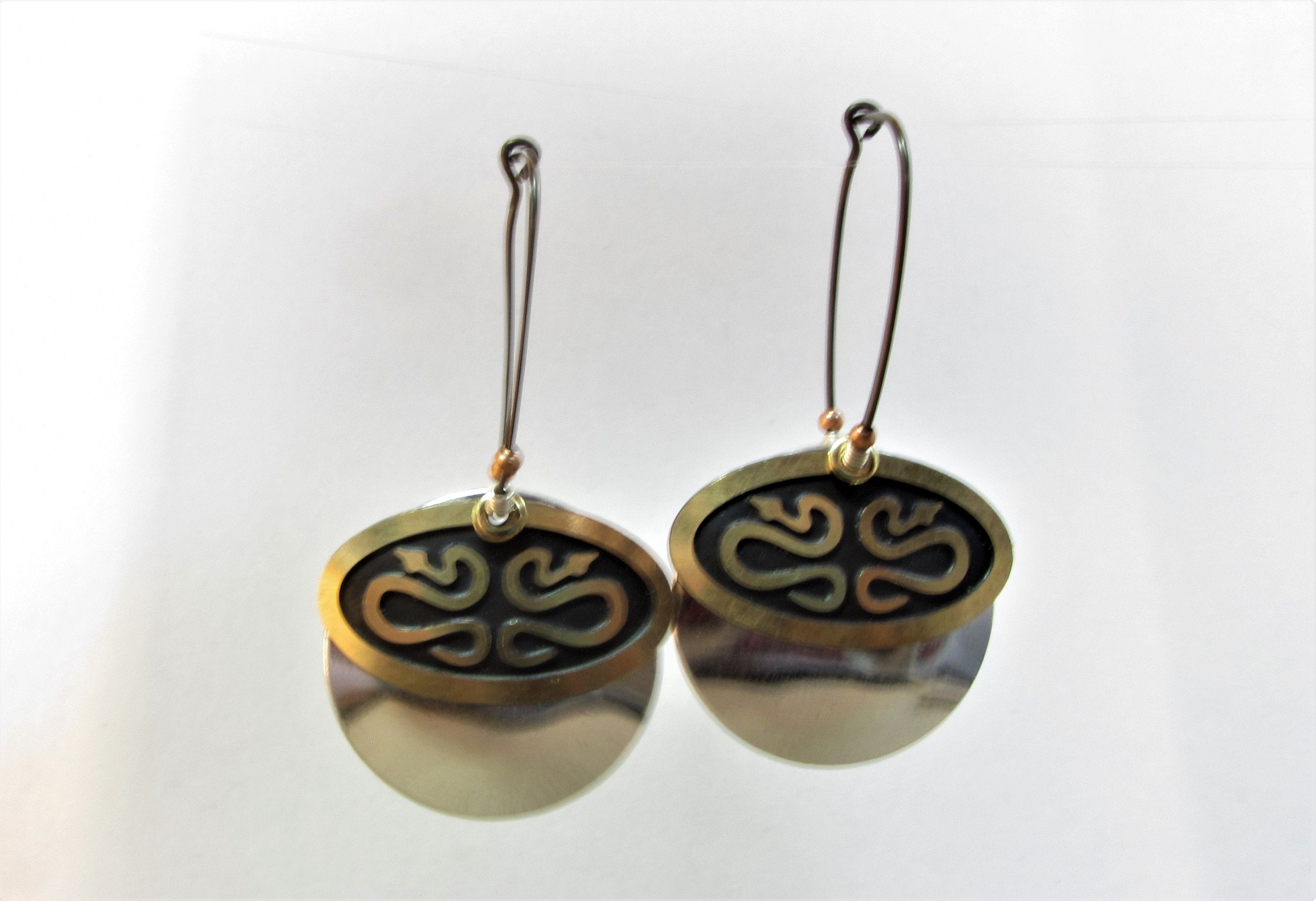 Dancing Snakes — MysticNomads