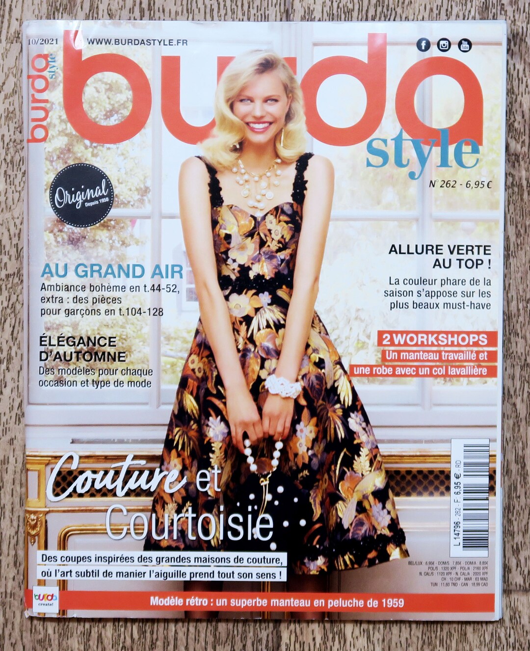 Burda Magazine October 2021 262, Sewing Magazine, Sewing Pattern ...