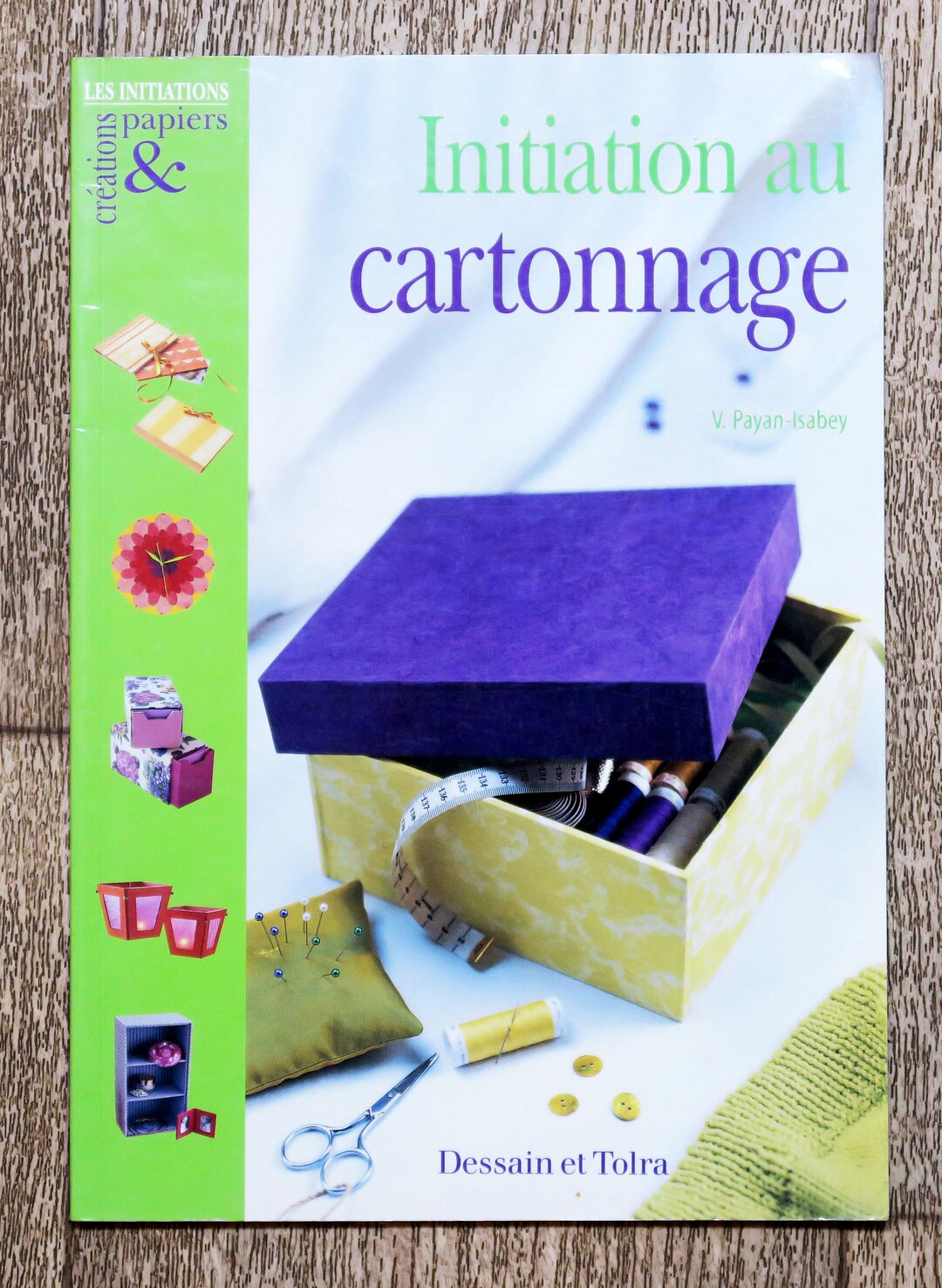 Book Introduction to Cardboard, Cardboard Technique, Cardboard Lighting ...