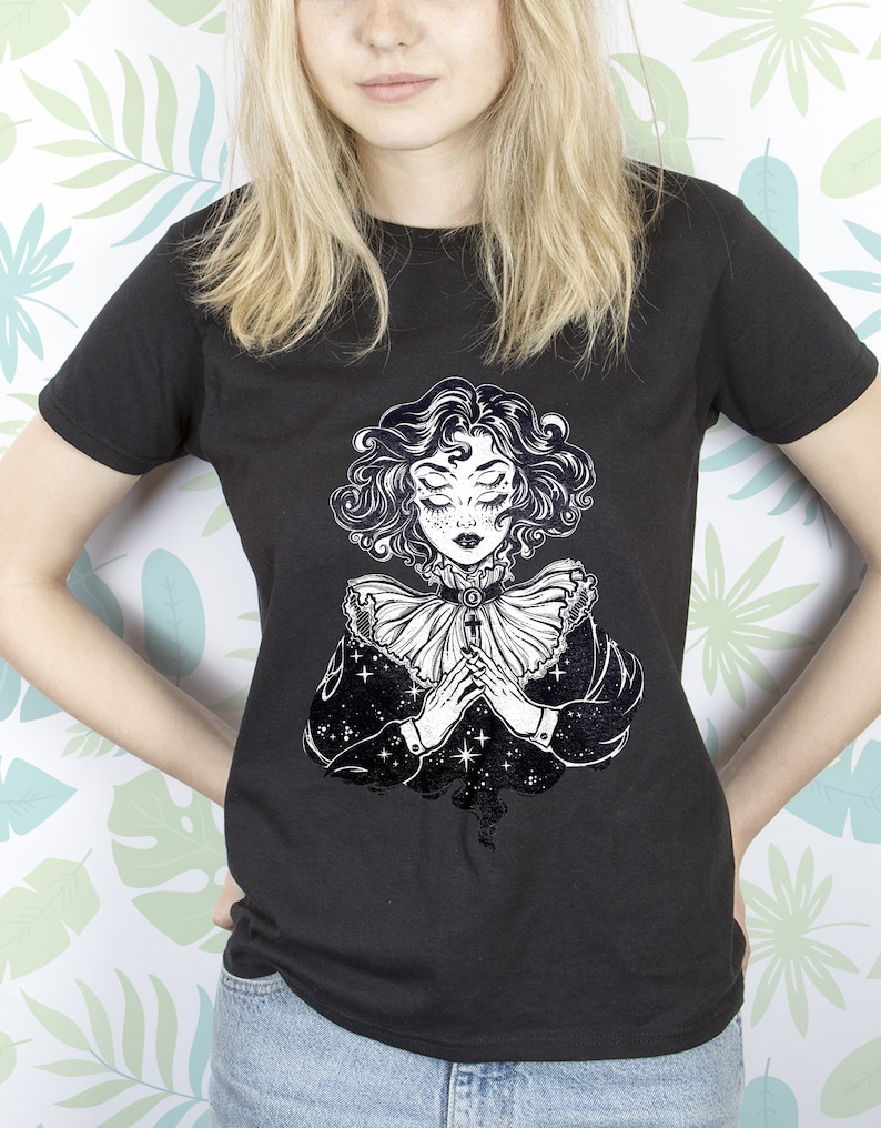 Gothic Shirt Girl Graphic Shirt Unisex Women T Shirt Tshirt Instagram ...