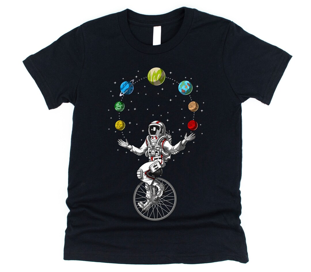Astronaut Juggling Space Planets Kids Shirt Solar System Boys Tee Space ...