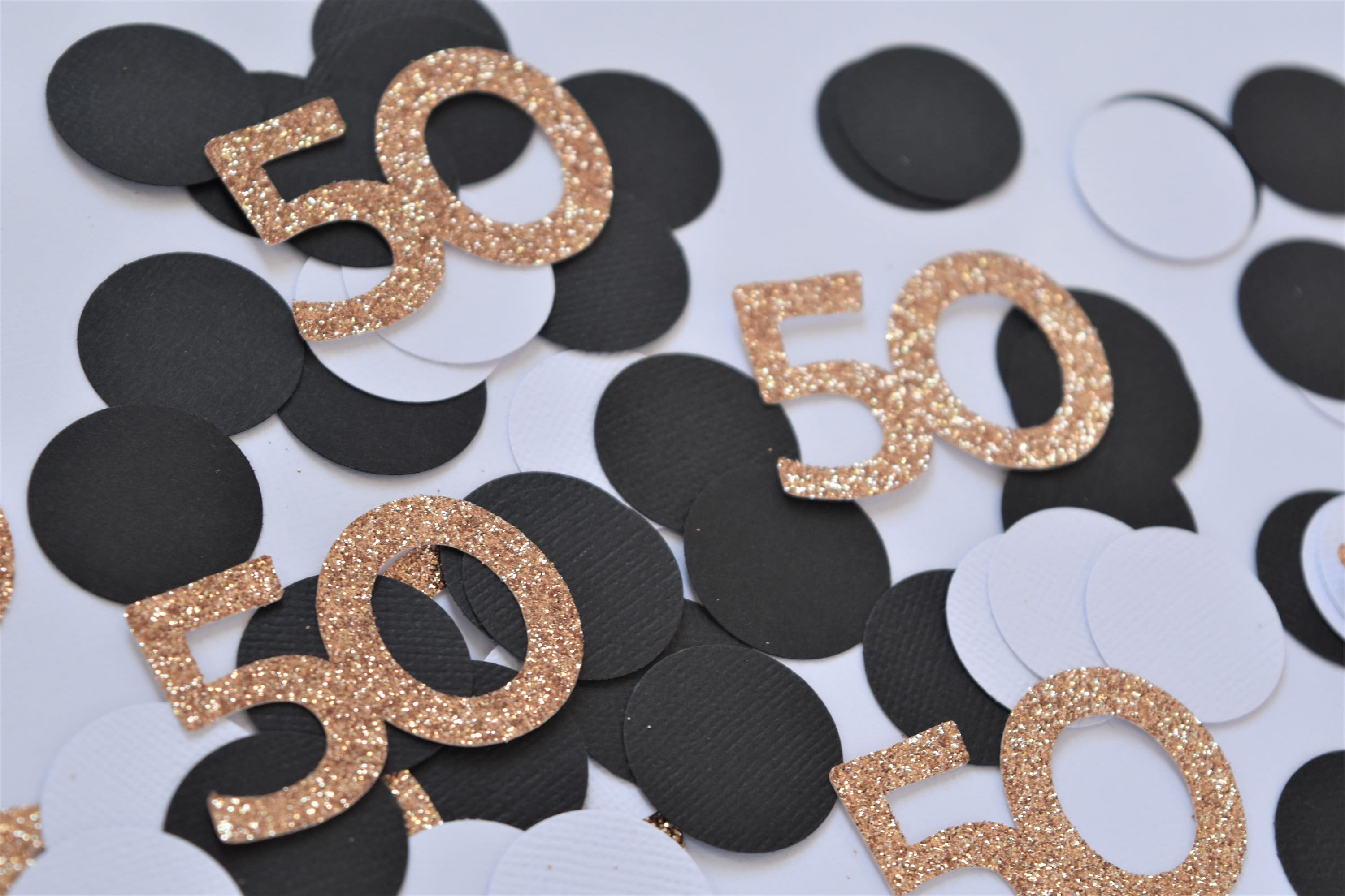 Papercraft Gold 50th Birthday Table Confetti 50th Birthday Table ...