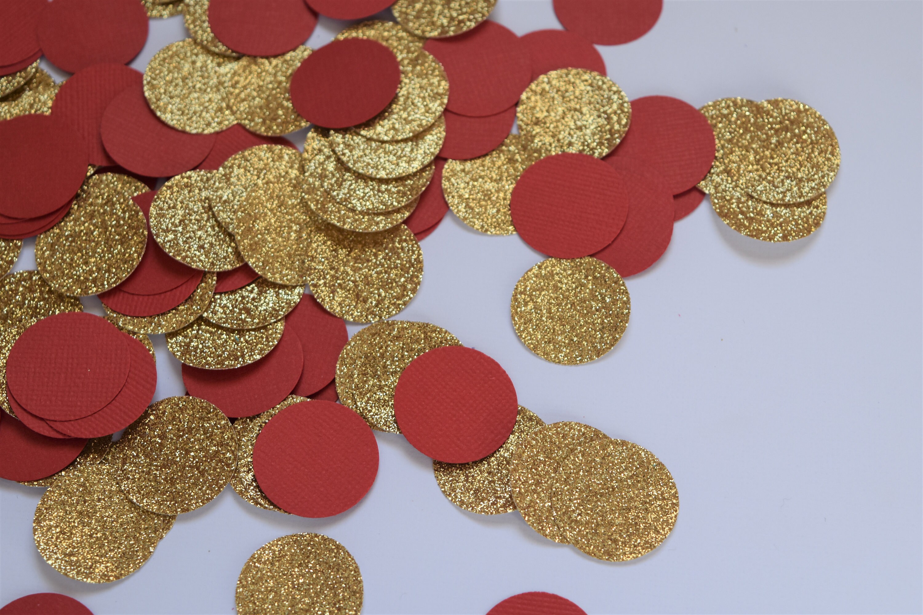 Red and Gold Confetti Red and Gold Party Decorations - Etsy