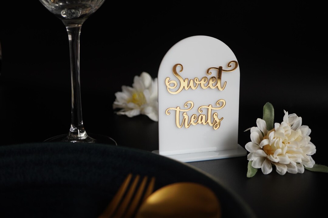 Sweet Treats Table Sign Dessert Table Sign Acrylic Sweet Treats Wedding ...