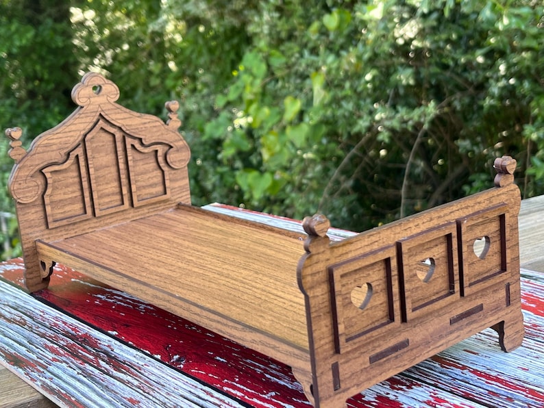 12" Doll / Elf Victorian Bed - Etsy