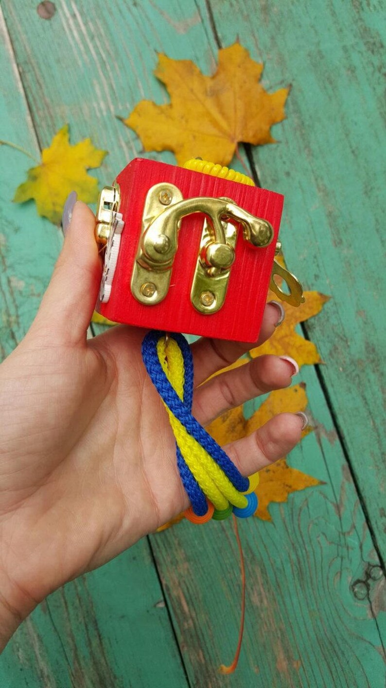 Fidget Cube Lock Board Baby Montessori Toy Travel Busy Board Wooden Toy ...