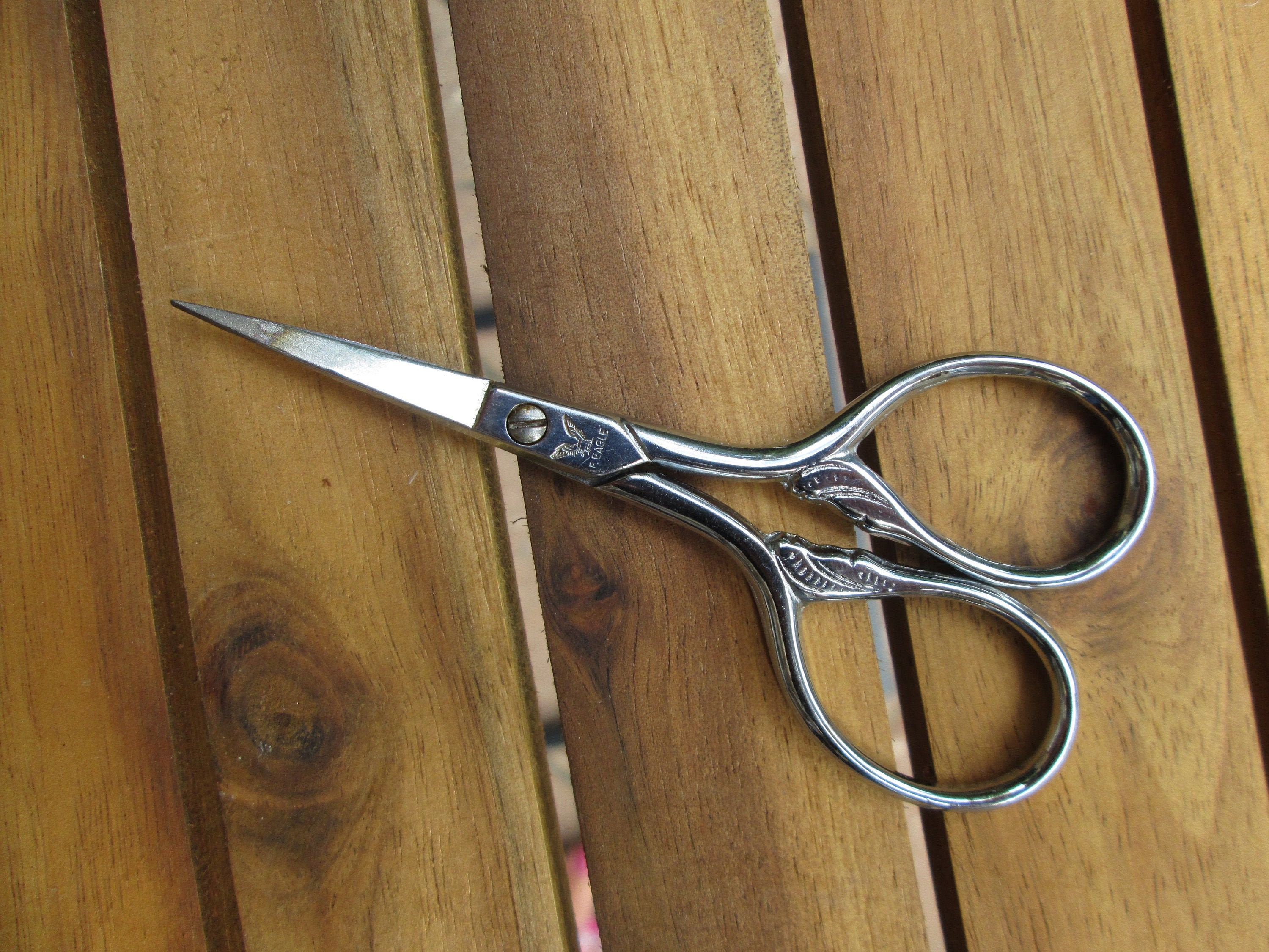 ANTIQUE SCISSORS METAL - Vintage Scissors - Shears Ornate - Decorated ...