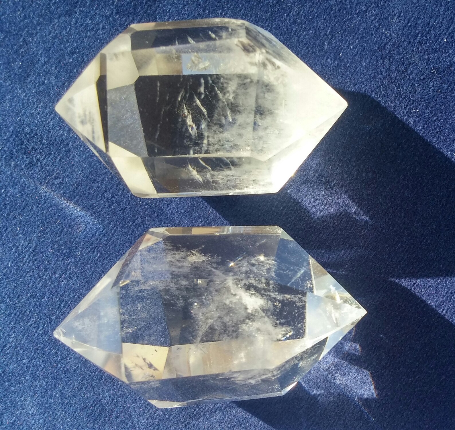 0.18LB Cristaux de quartz clair naturel à double terminaison avec arcs ...