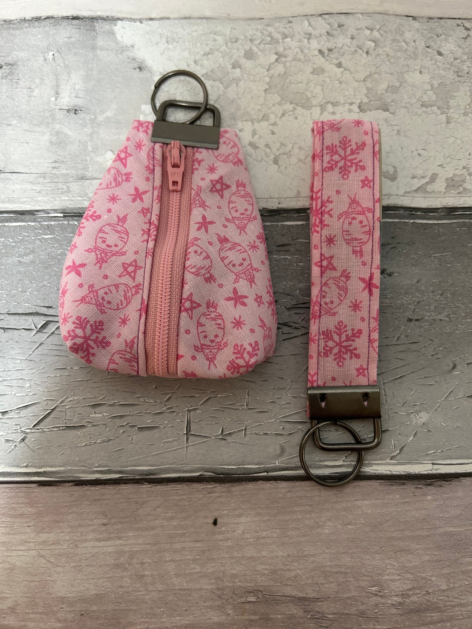 Mini Coin Purse Triangle Pouch Keychain Coin Pouch Dice Bag Earbud ...