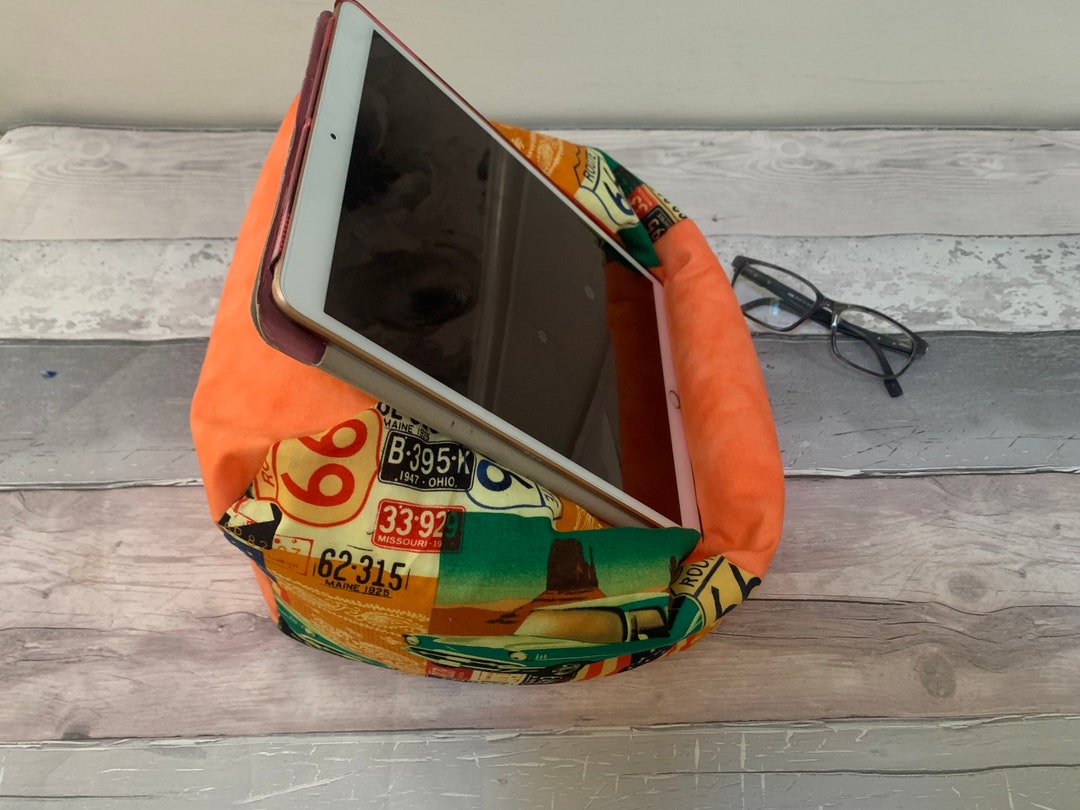 USA Route 66 Cars iPad Pro Stand iPad Beanbag Support Pillow Kindle ...
