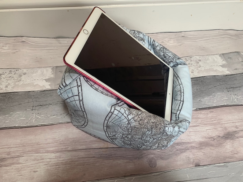 Map Device Maps Globe iPad Pro iPad Stand Beanbag Stand Kindle Device E ...