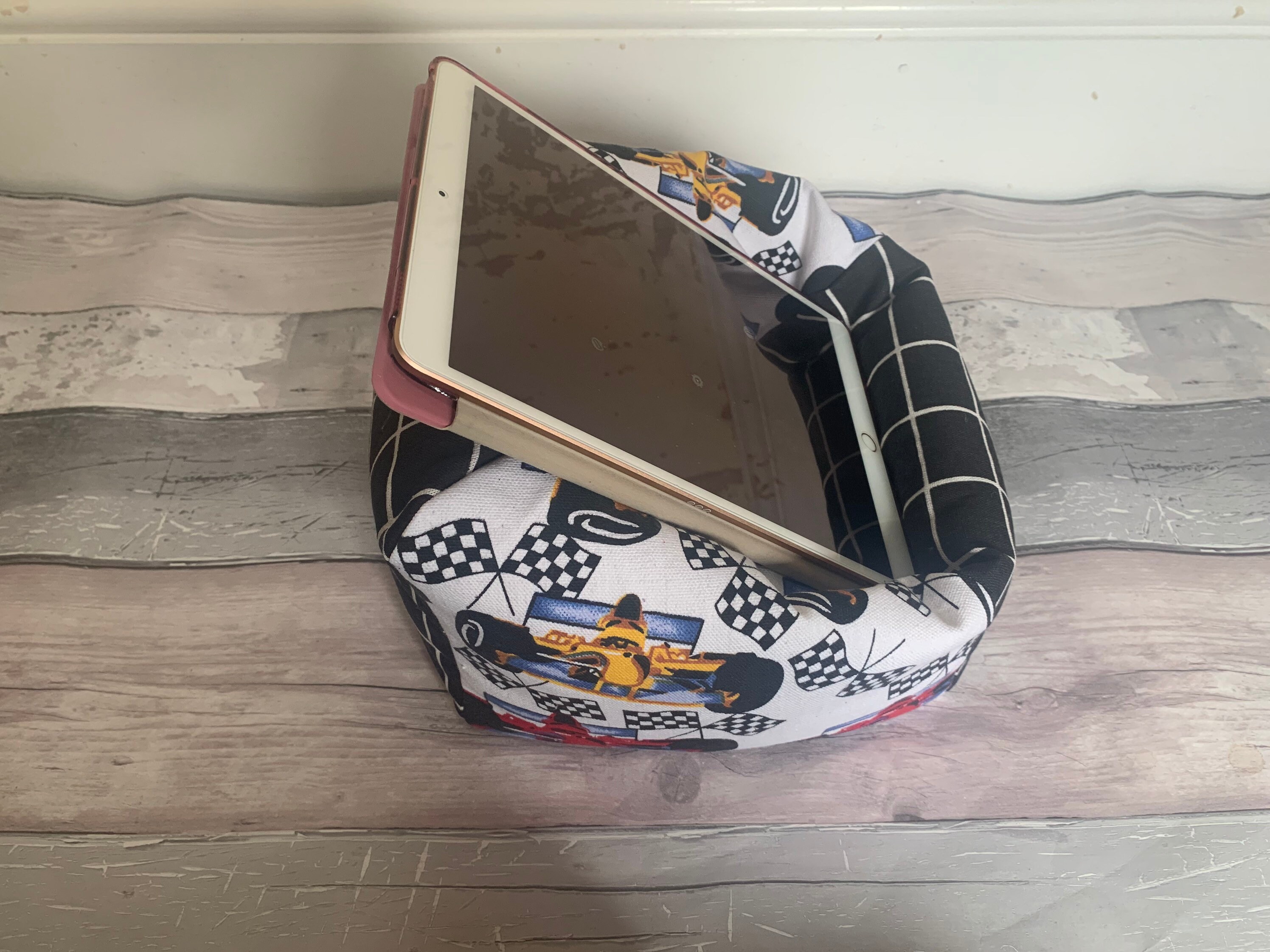 Formula One F1 iPad Pro iPad Stand Beanbag Nintendo Switch - Etsy España