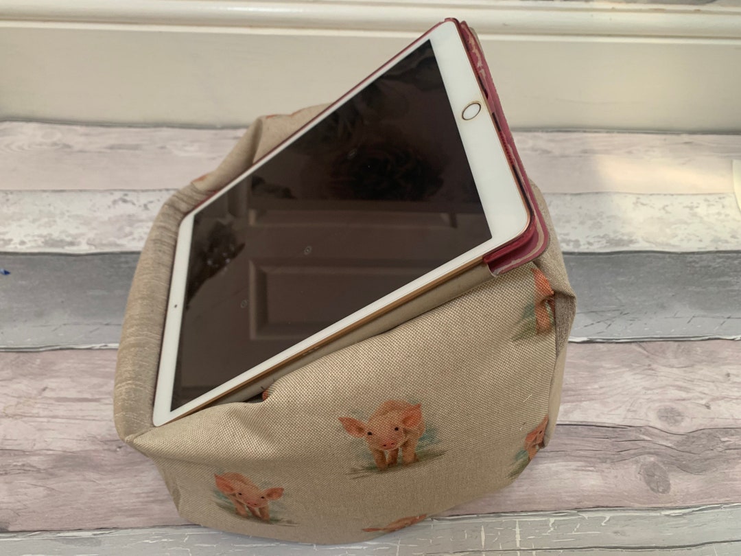 Piglet Pigs iPad Pro iPad Stand Beanbag Support Pillow Kindle Device E ...