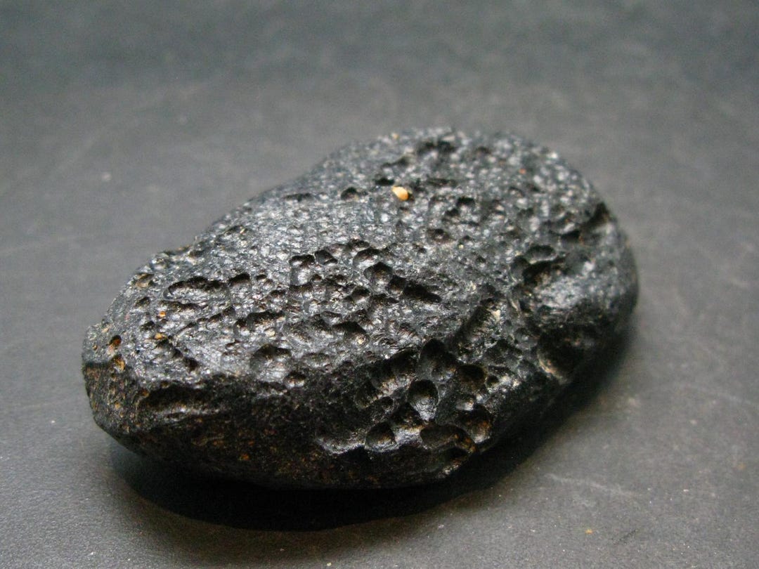 Rare Large Black Tibetan Tektite Stone From Tibet - 2.2" - 41.05 Grams ...