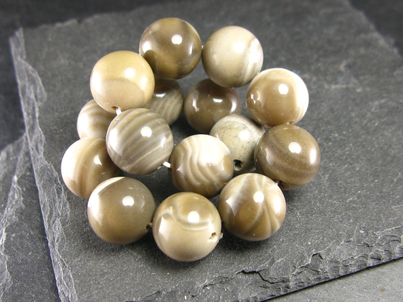 Flint Genuine Bracelet 7 Inches 12mm Round Beads - Etsy