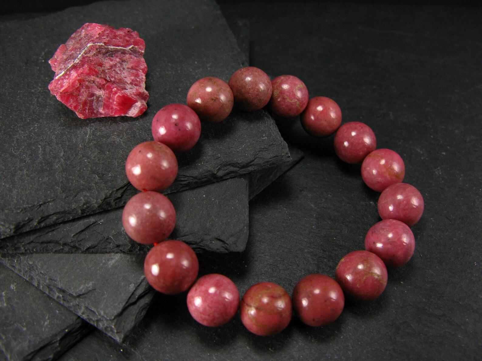 Rhodonite Genuine Bracelet ~ 7 Inches ~ 12mm Round Beads - Etsy