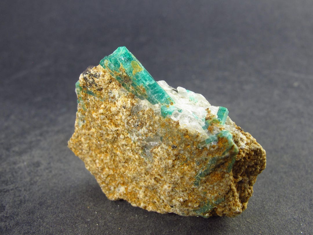 Emerald Beryl Cluster From Afghanistan - 1.3" - 14.2 Grams - Etsy