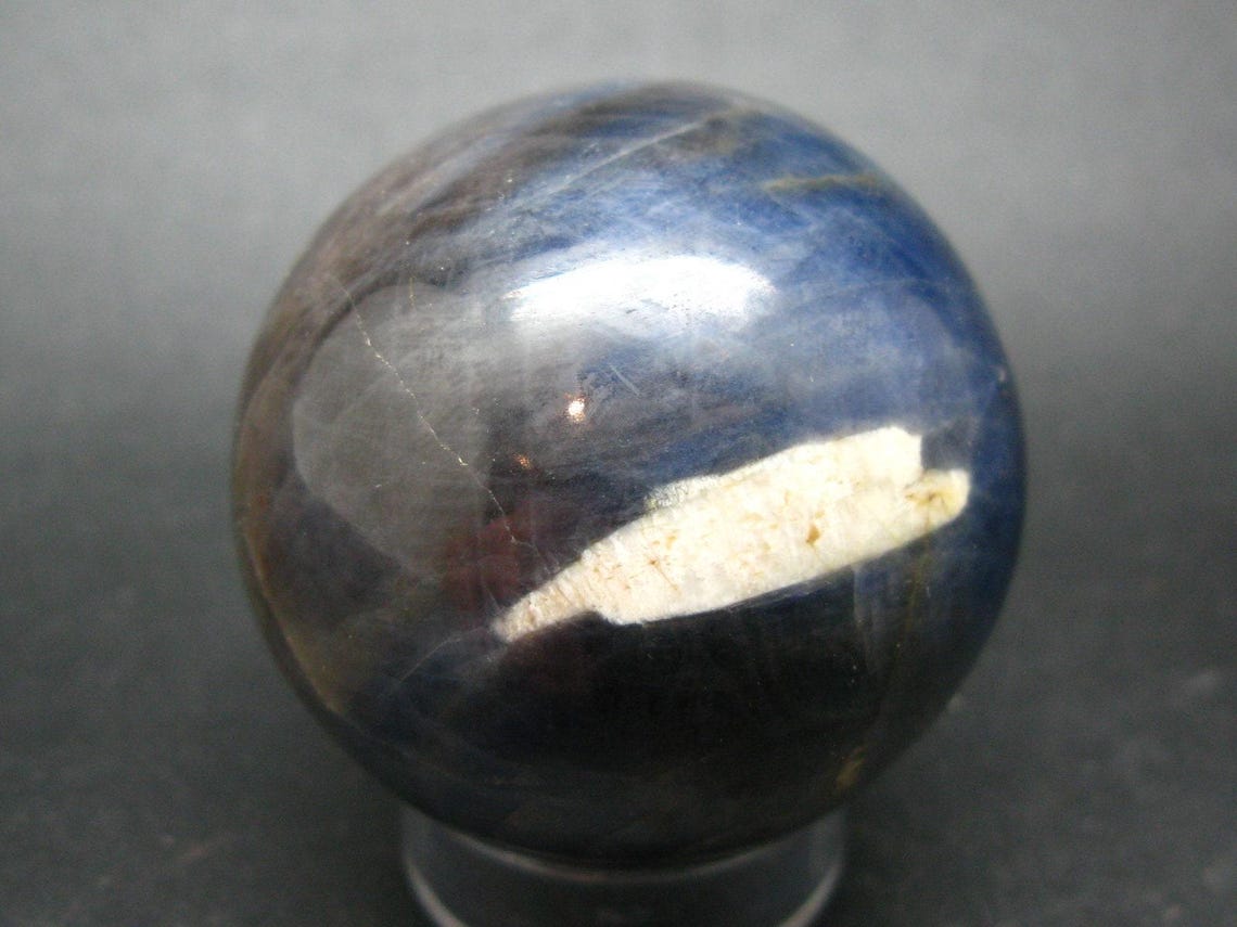 Genuine Sapphire Corundum Sphere Ball From India - 1271 Carats - 1.9 ...