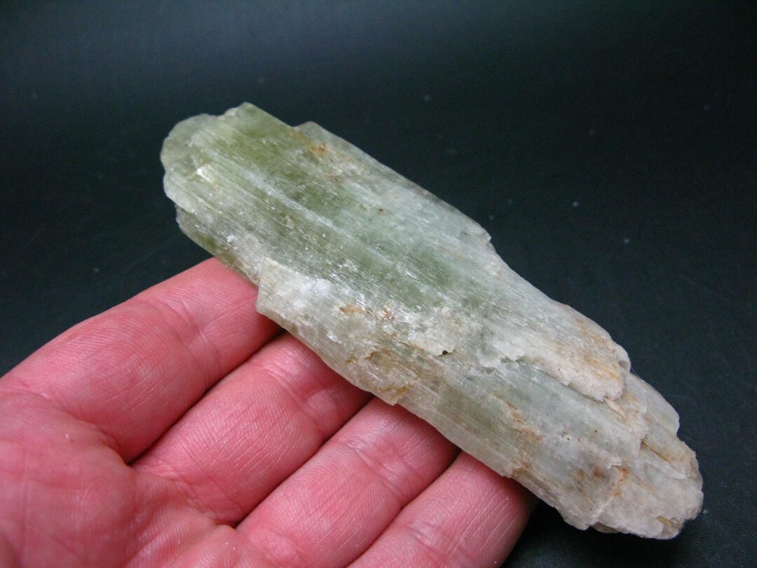 Gem Green Hiddenite Spodumene Crystal From Brazil - 4.8" - 124.3 Grams ...