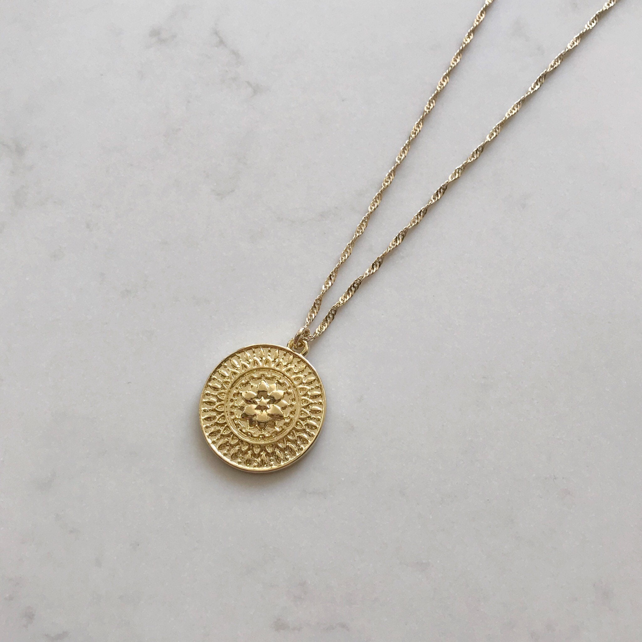 14k Gold Medallion Necklace Dainty Gold Coin Pendant - Etsy