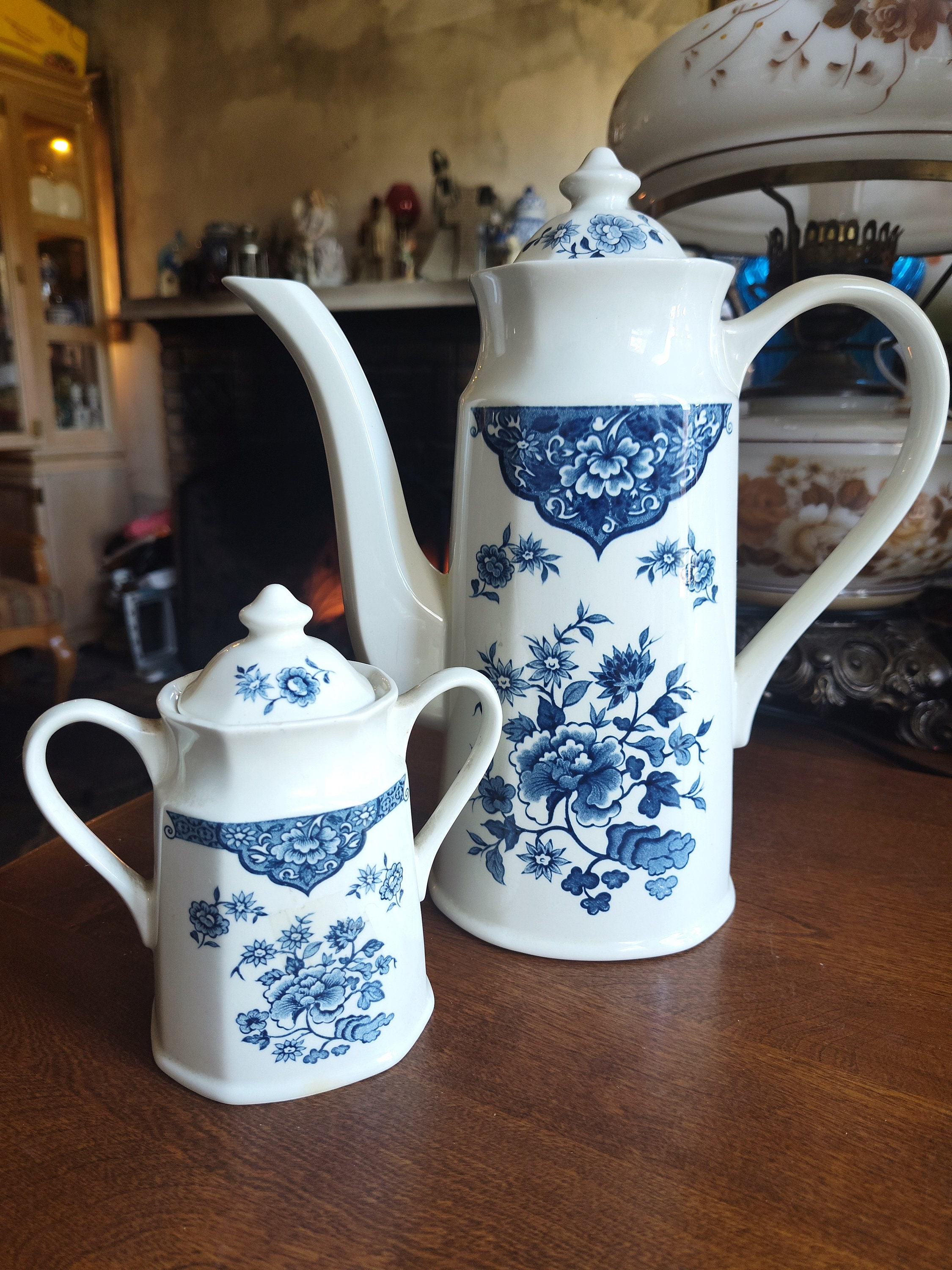 VINTAGE Staffordshire J.G. Meakin Coffee Pot and Sugar Bowl J.G. Meakin ...