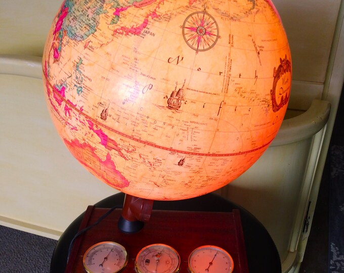 VINTAGE Globe, Lighted Globe World Discoverer Desk Lamp, Maps, A/S ...