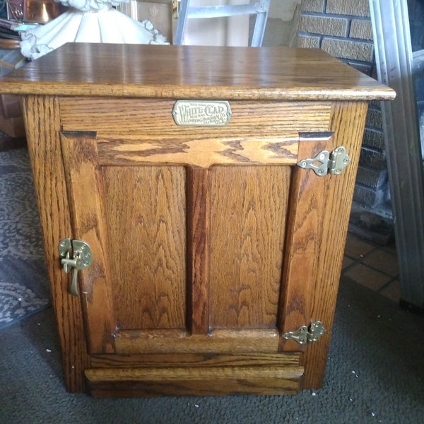 White Clad Furniture - Etsy