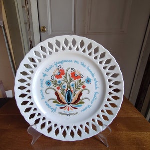 Traditional Berggren Pierced Collectible Plate Design Swedish Berggren ...