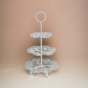 VINTAGE Wire Cupcake Tower Rustic Three-layered Cupcake Showcase Shelf ...
