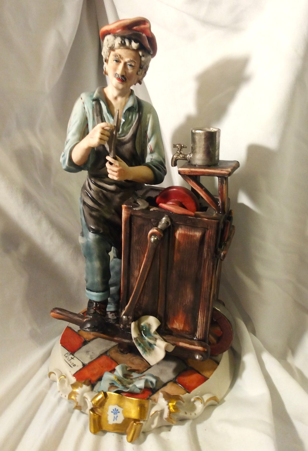 VINTAGE Italian Capodimonte Figurine Made in Italy Signed by "arturo ...