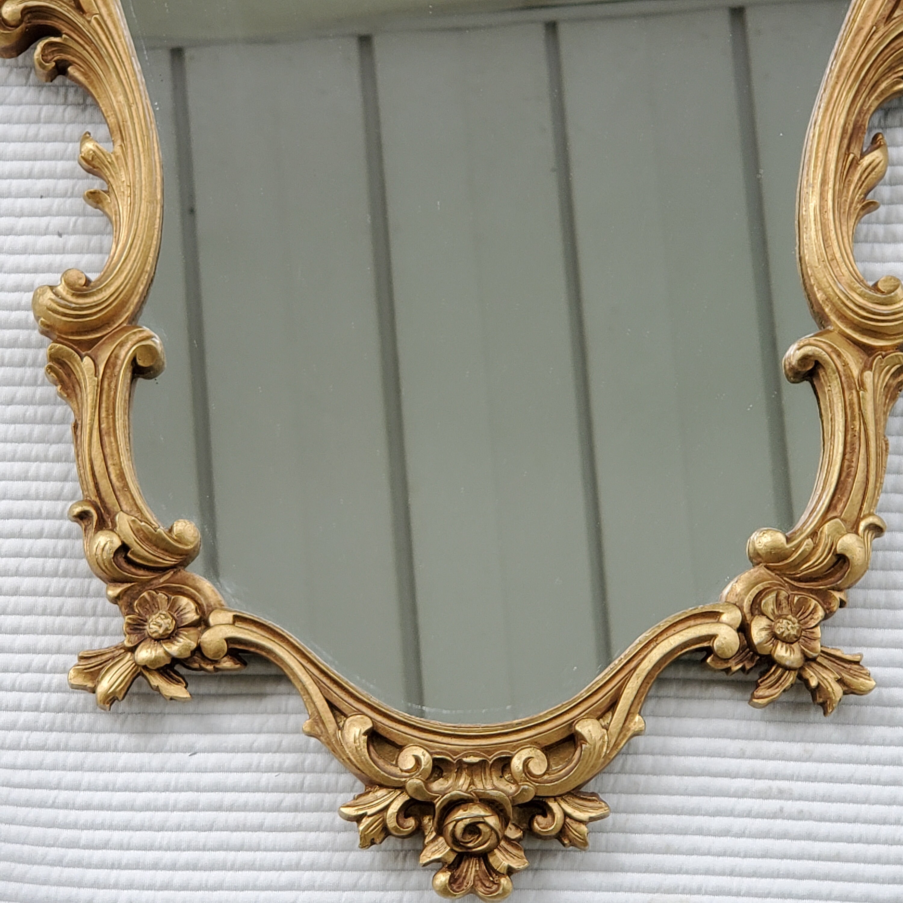 Syroco Vintage Mirror 21x14.5 Gold Color Heavy Plastic Resin Frame ...