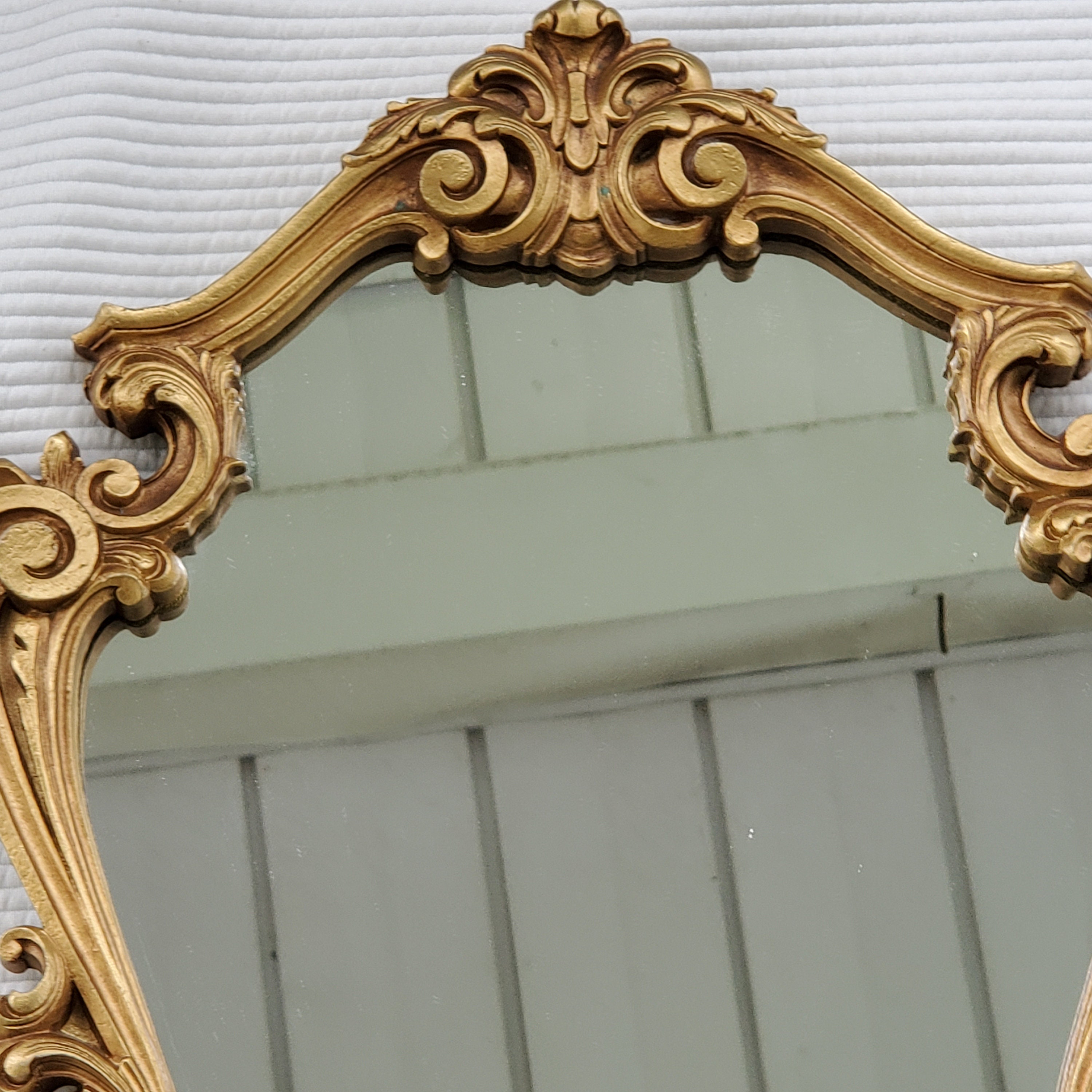 Syroco Vintage Mirror 21x14.5 Gold Color Heavy Plastic Resin Frame ...