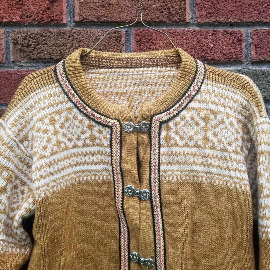 Vintage Icelandic / Nordic Wool Cardigan Textured Sweater / Men's S to ...