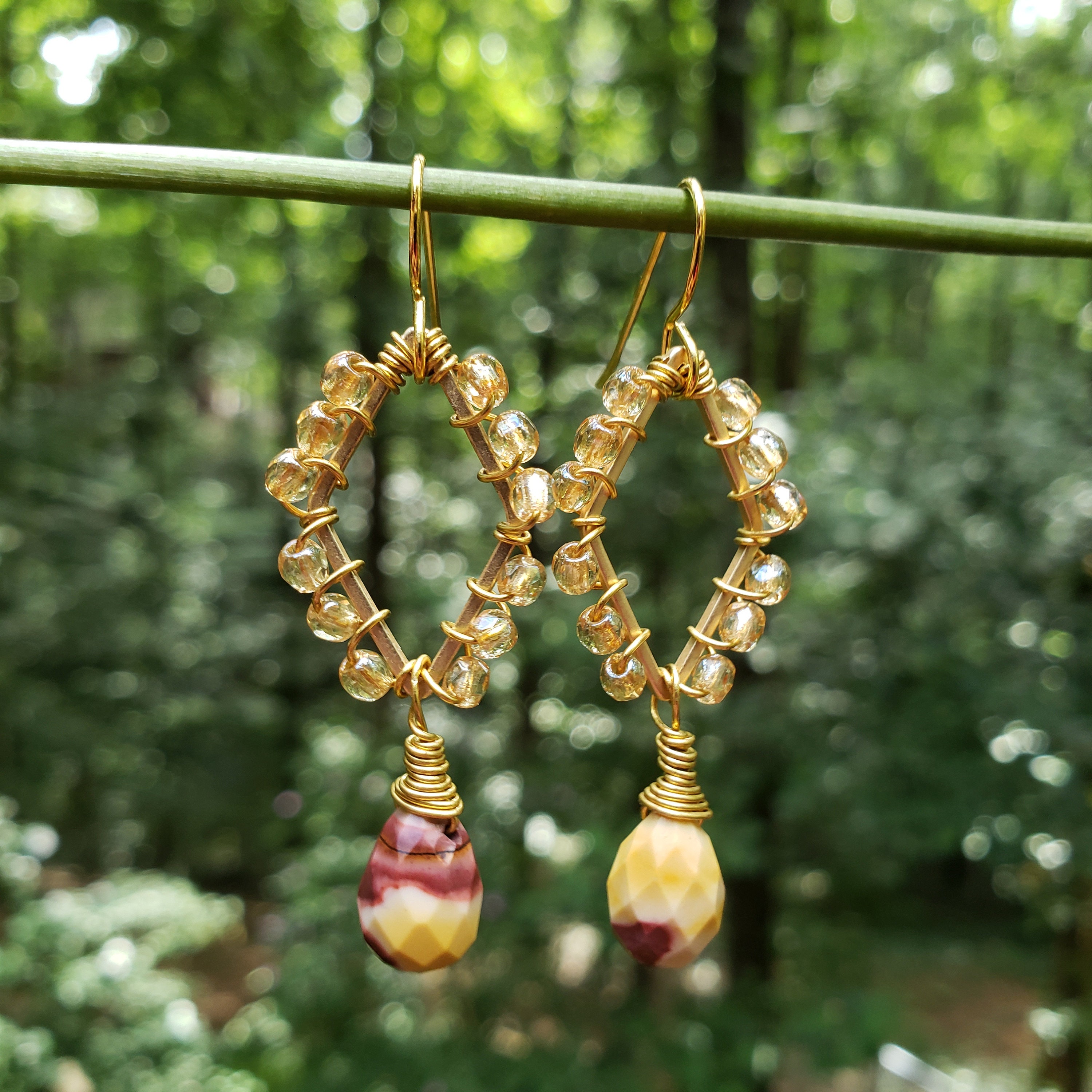 Diamante Mookaite / Hicorite Teardrop Pendientes | Etsy