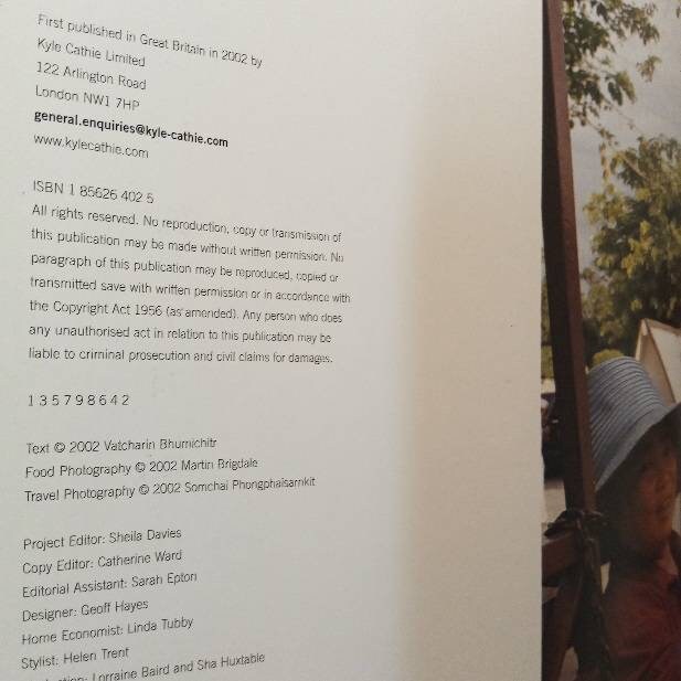 A Collectible Book: Vatch's Thai Street Food by Vatchar Bhumichitr ...