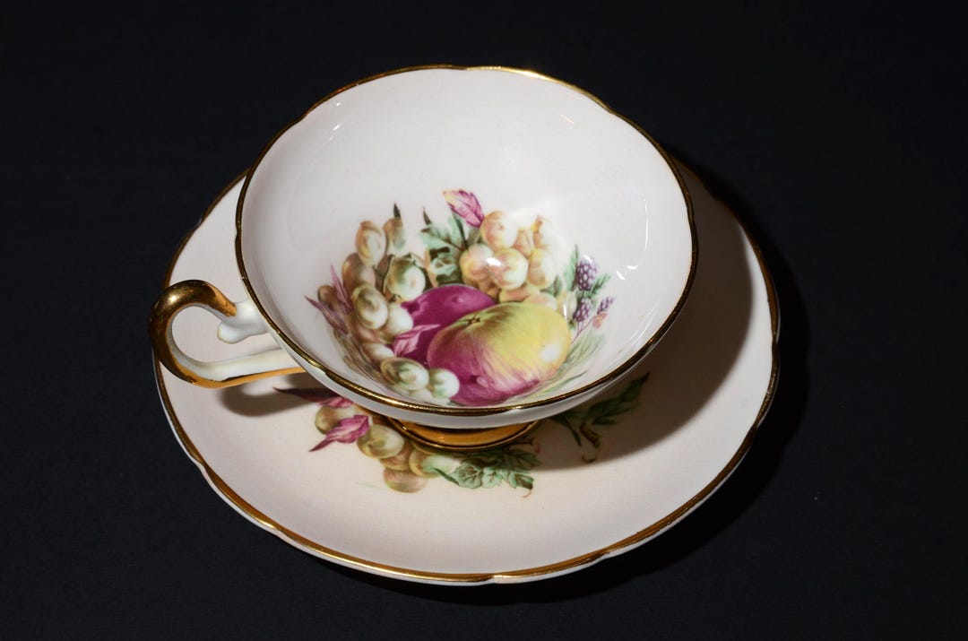 Amazing REGENCY Teacup and Saucer Set Fruit Tea Cup Light Pink Cups ...