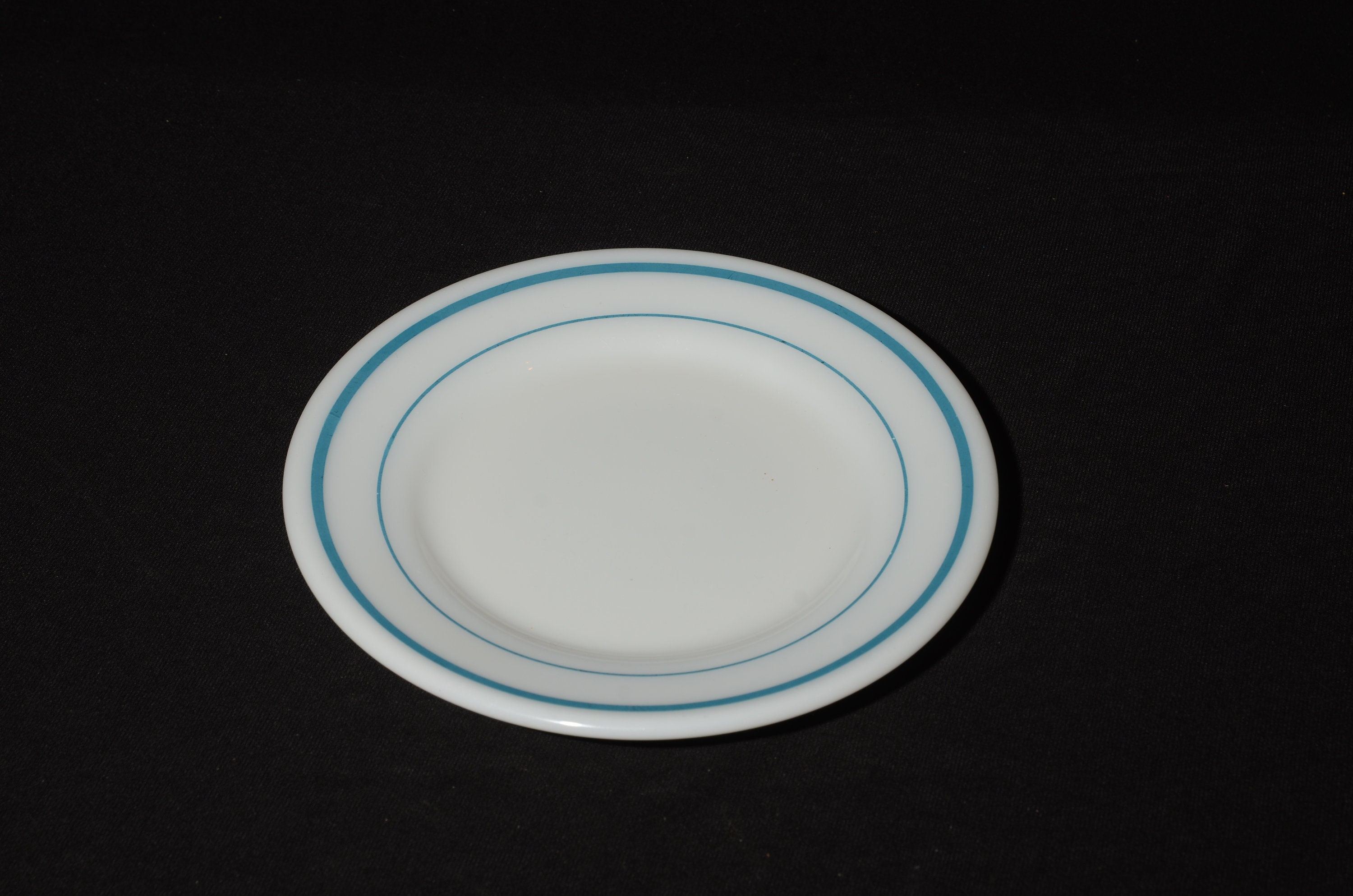 PYREX Turquoise Band Blue Border Rim Lunch Plate Dessert Plate - Etsy