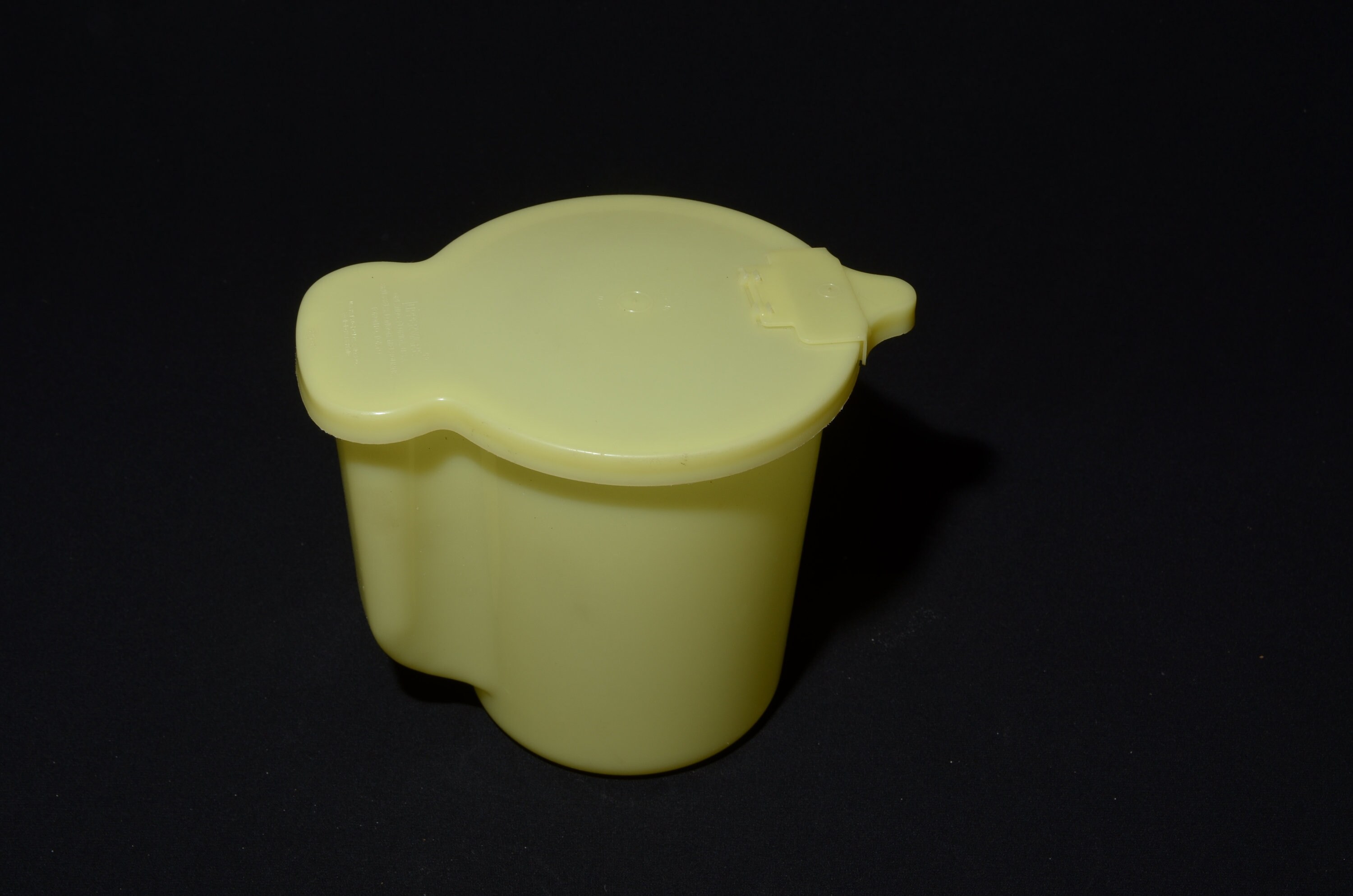 Vintage TUPPERWARE Yellow Container Milk Jug131-2 Plastic - Etsy