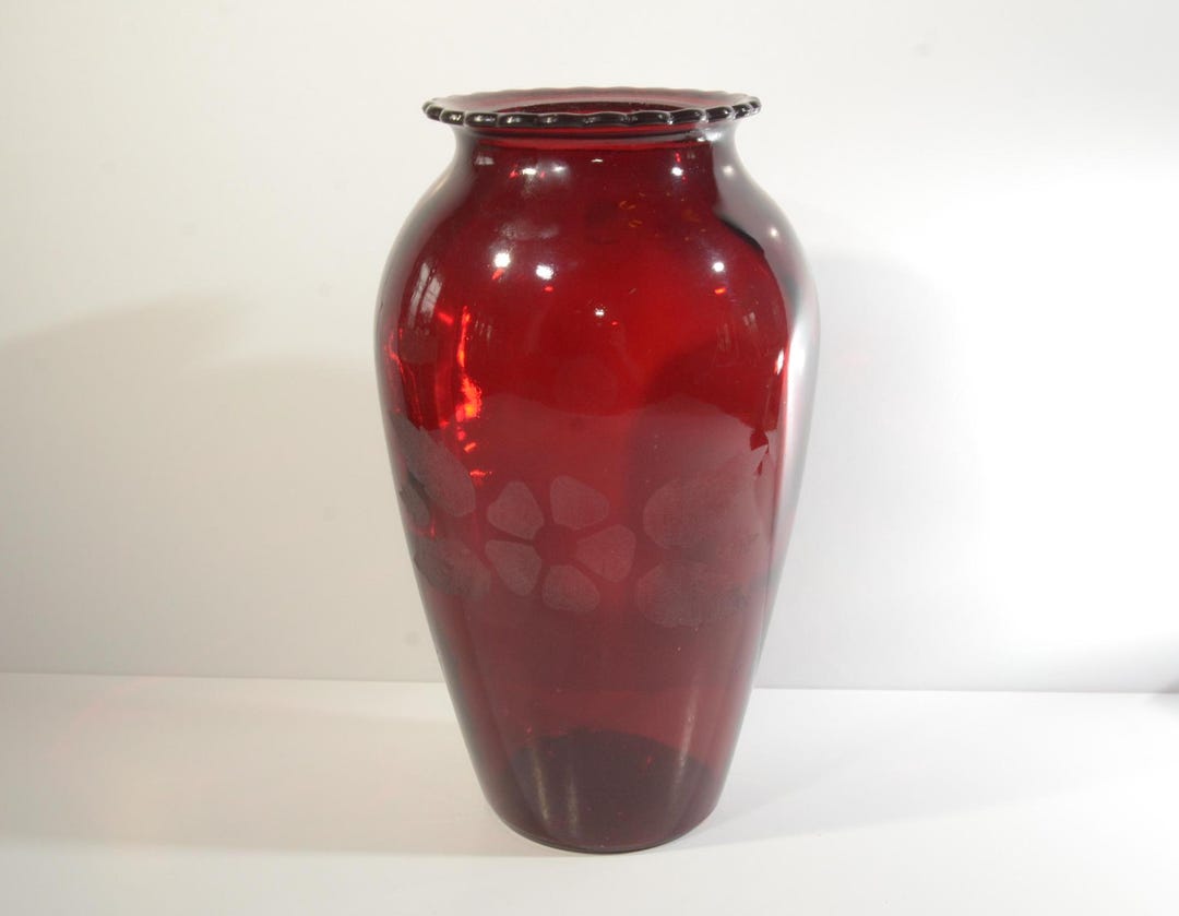 Anchor Hocking Ruby Red Glass Vase 9 Inches Tall Vintage Pressed Glass ...