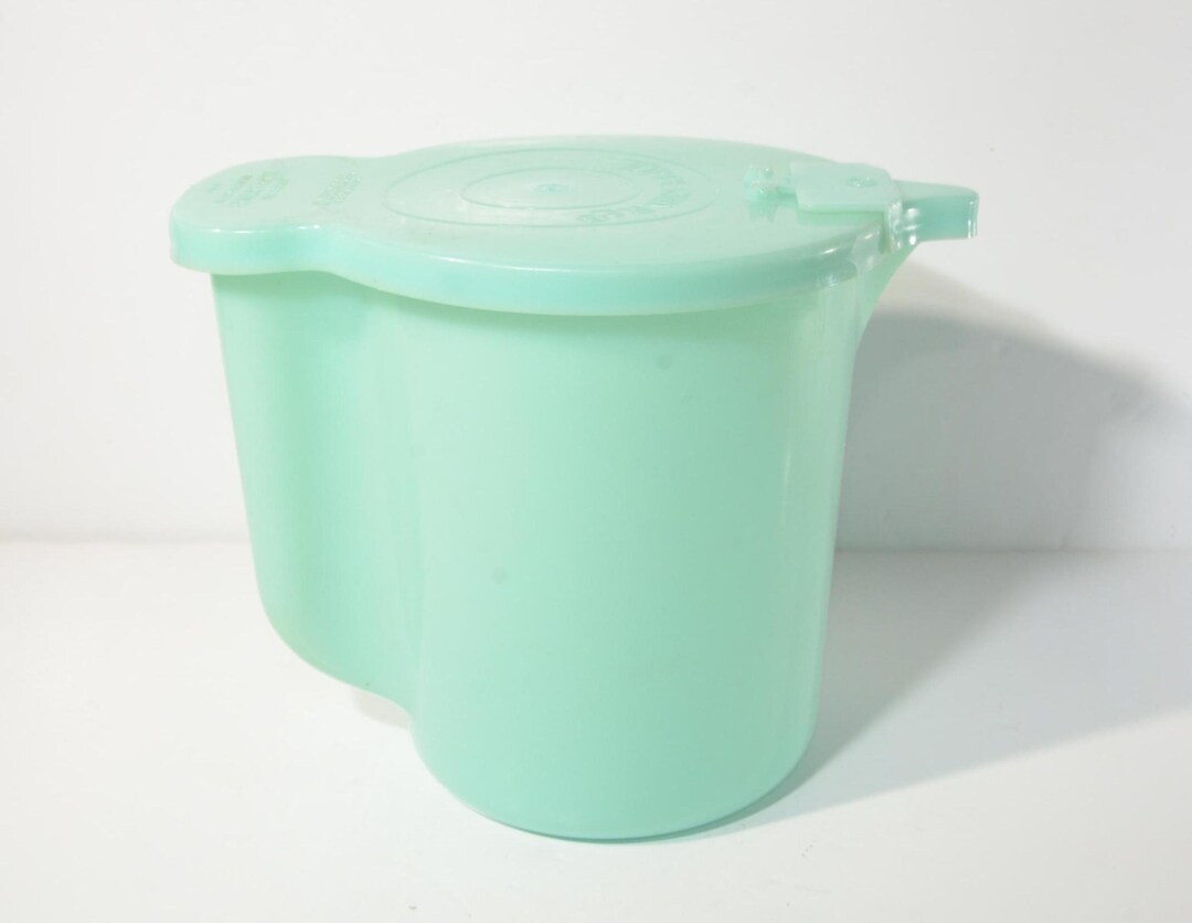 Vintage TUPPERWARE Turquoise Blue Container Milk Jug 131 Plastic ...