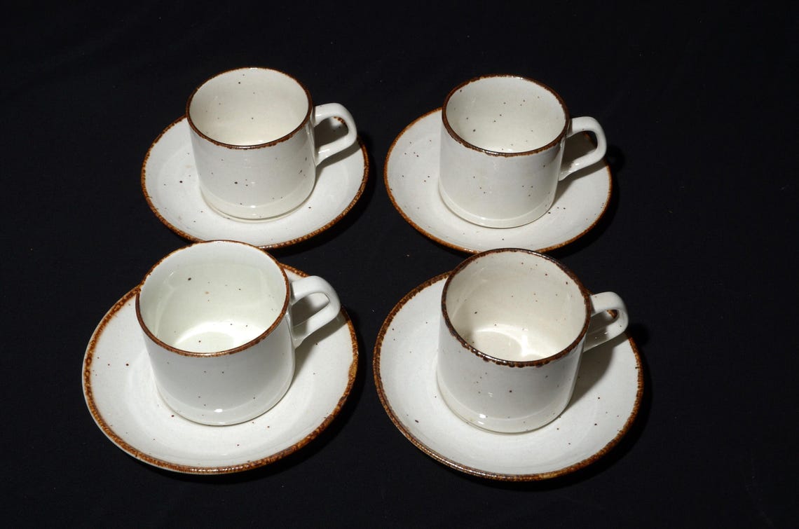 J & G Meakin England Lifestyle 8 Piece Tea Set 4 Teacup and Saucer Sets ...