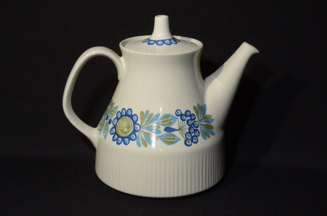Norway Figgjo Tor Viking Flameware Teapot Vintage Midcentury Turi ...