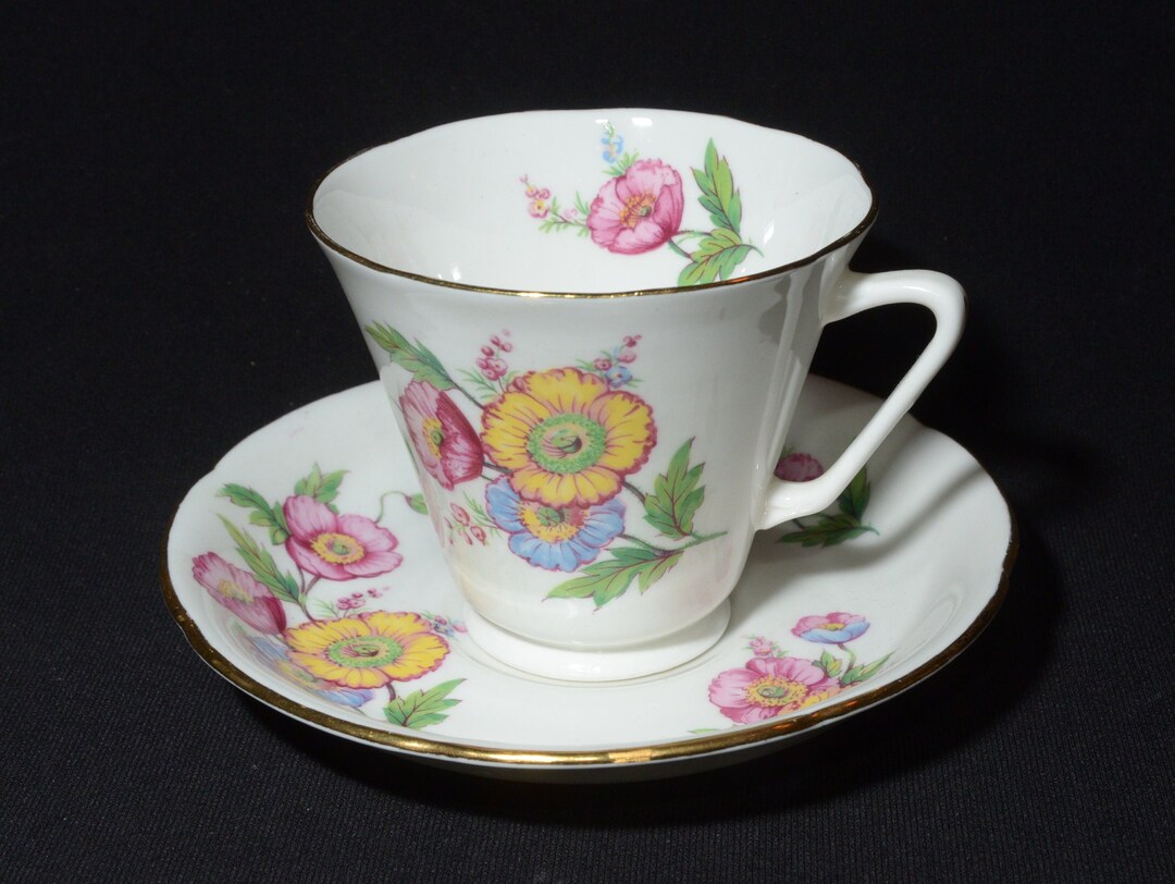 Amazing ROYAL GRAFTON Teacup and Saucer Set With Floral Design Tea Cup ...